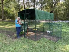 Heavy Duty Cover with Gutter Edge for Walk in Run – 3m | Omlet